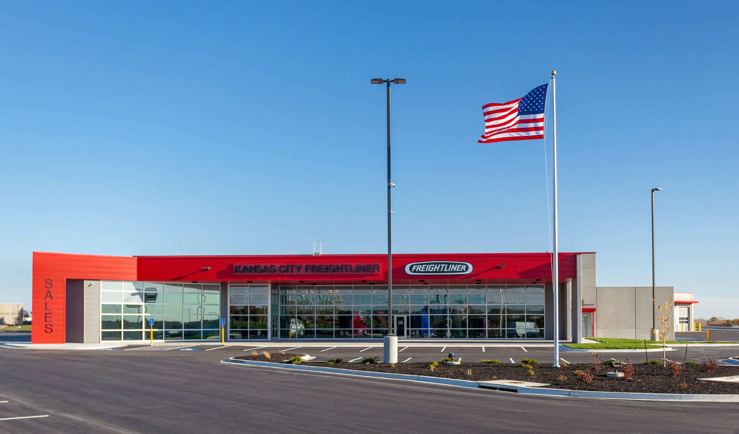 KC Freightliner | Build with Rose